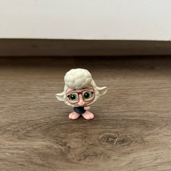 Disney | Toys | Disney Doorables Series 9 Dawn Bellweather From ...